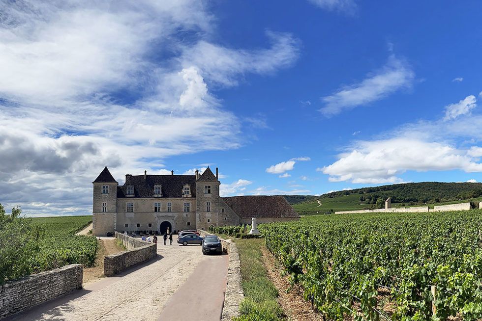 Burgundy wine route through the Côte d'Or – silver-travellers.com