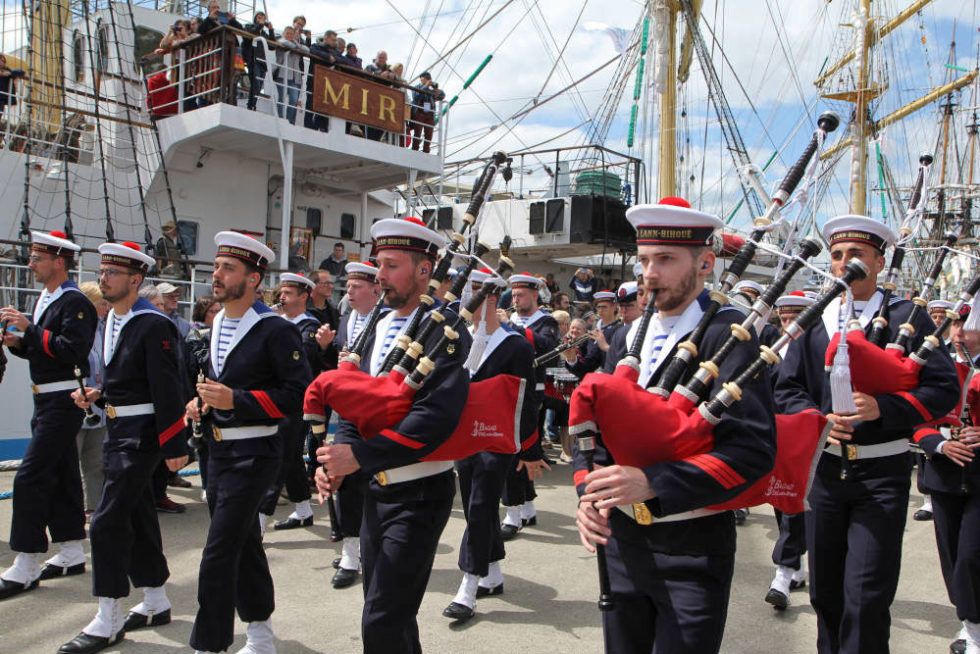 Armada of Rouen: major maritime festival in Normandy – silver ...