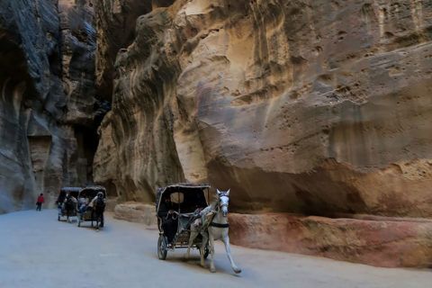 The Petra Back Trail: the best route to a world wonder – silver ...