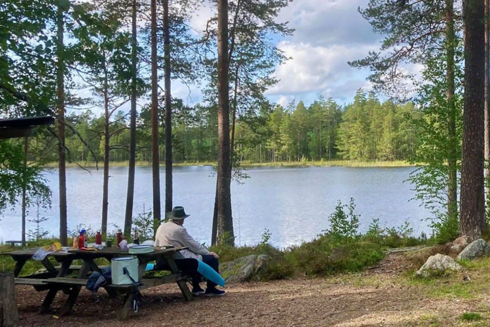 Beautiful hike from Kloten Nature Resort in Dalarna – silver-travellers.com