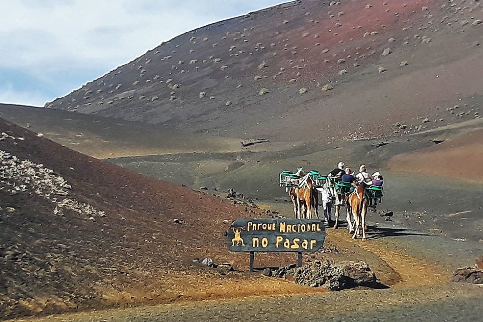 Magical moonscape and fiery volcanoes on Lanzarote – silver-travellers.com
