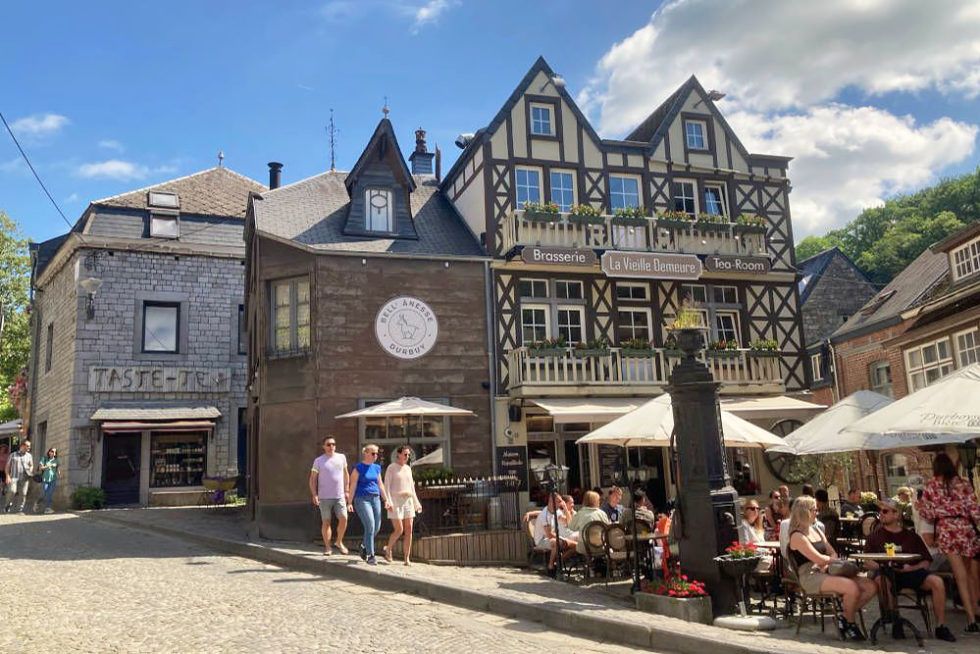 Culinary Walk through Durbuy, World’s Smallest City – silver-travellers.com