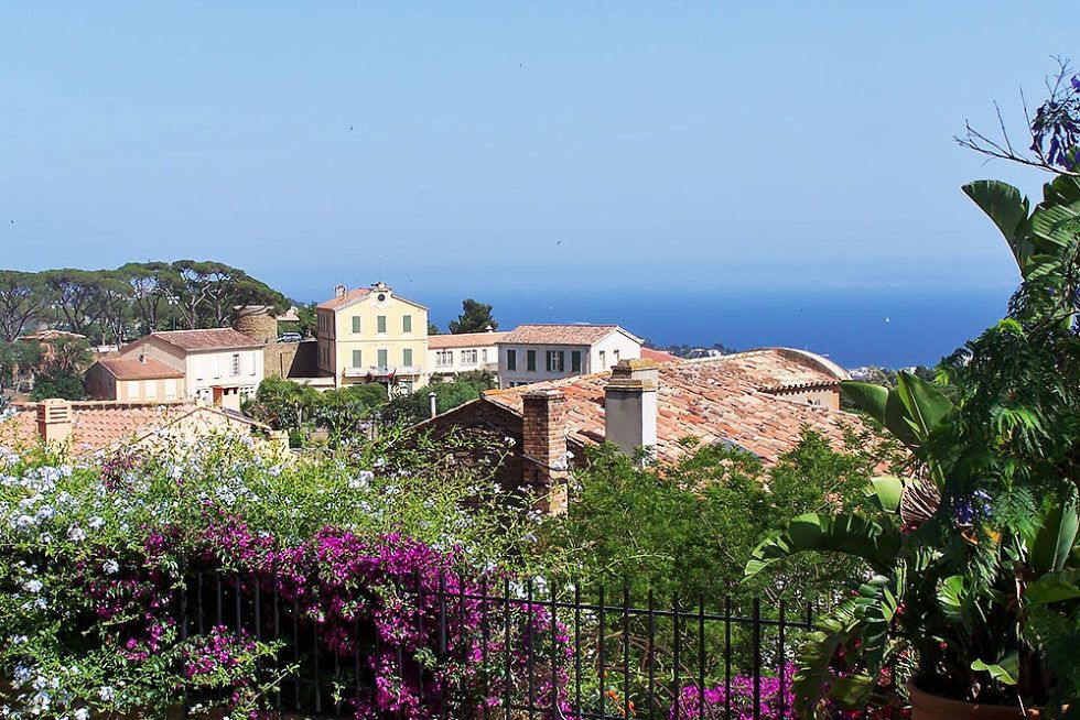 Stunning Tour of the Mediterranean Provence – silver-travellers.com