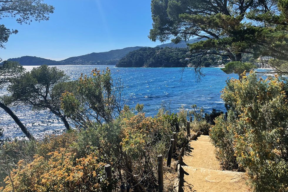 Stunning Tour of the Mediterranean Provence – silver-travellers.com